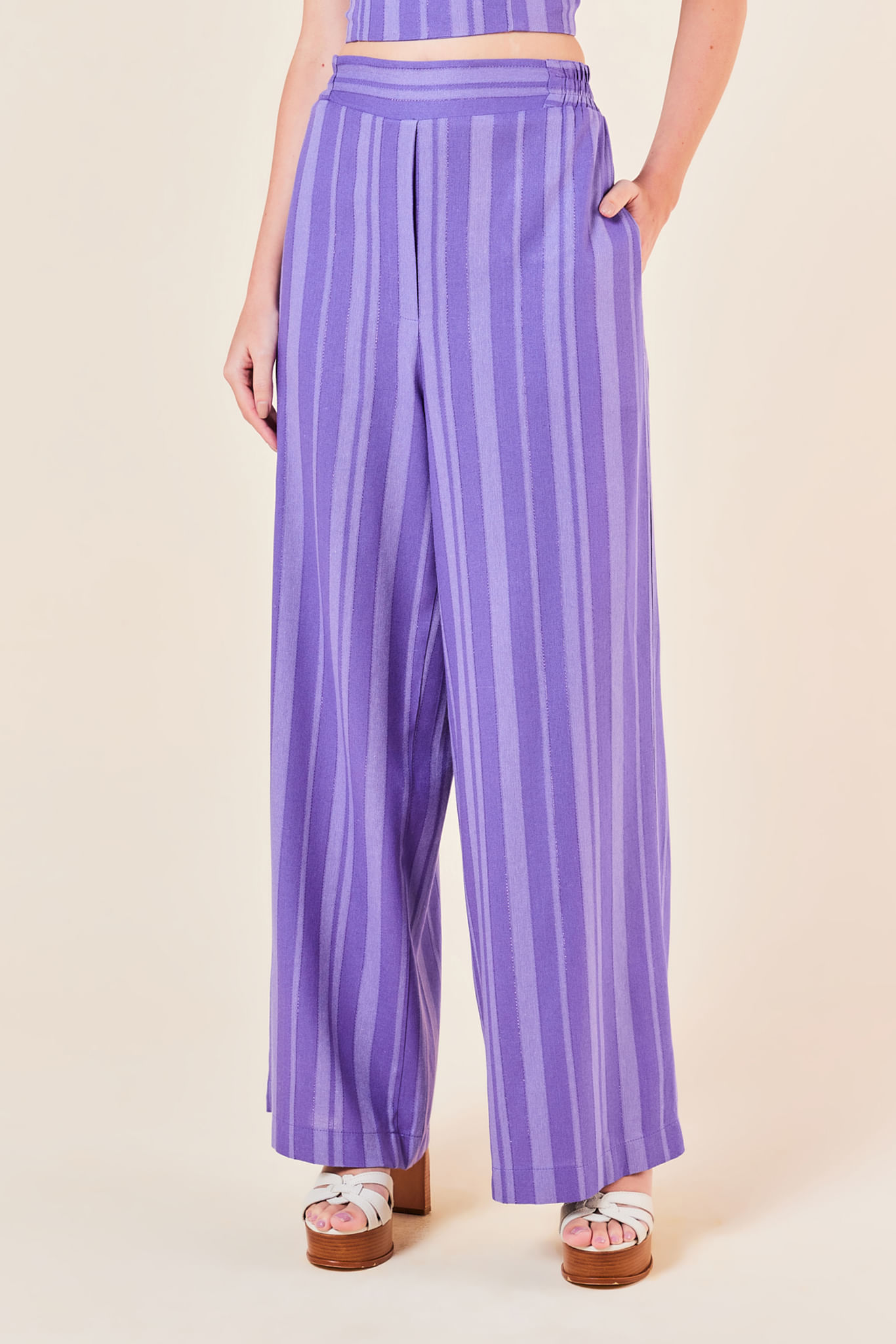 Calça de Linho Listrada Surton Safira - Conforto e Estilo